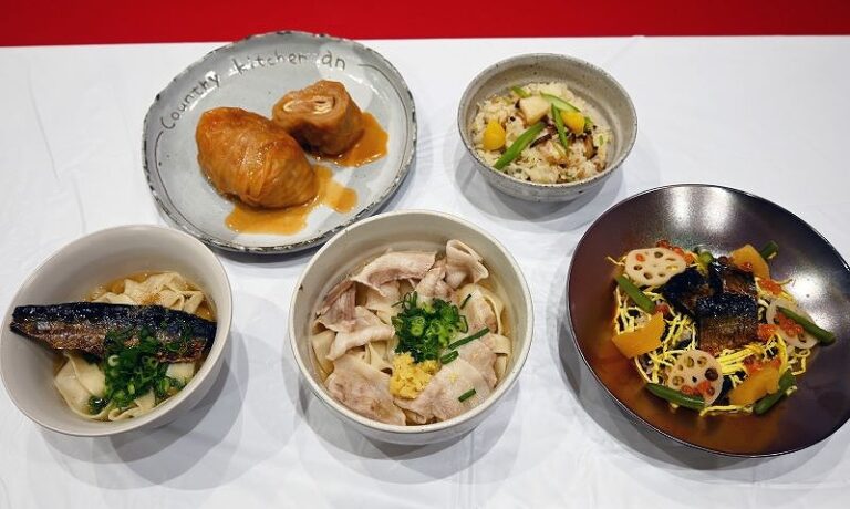 鰊炊き込みご飯／鰊ばらちらし／ロールキャベツ…＊石狩看板グルメ5品開発＊観光まちづくり協＊JALと連携＊市内飲食店で提供 - TripEat北海道