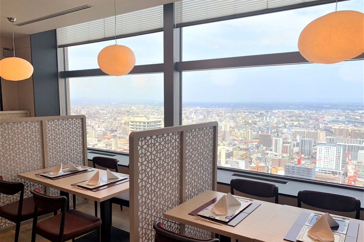 札幌で眺めと食事を楽しむなら JRタワーホテル日航札幌開業20周年～35階レストランリニューアル- TripEat北海道