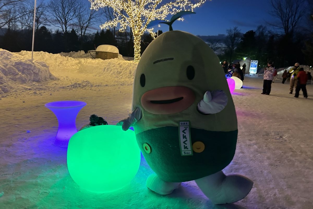 「さとらんど かまくらイルミ」開幕…雪を照らす幻想的で優しい明かり～2/18まで - TripEat北海道