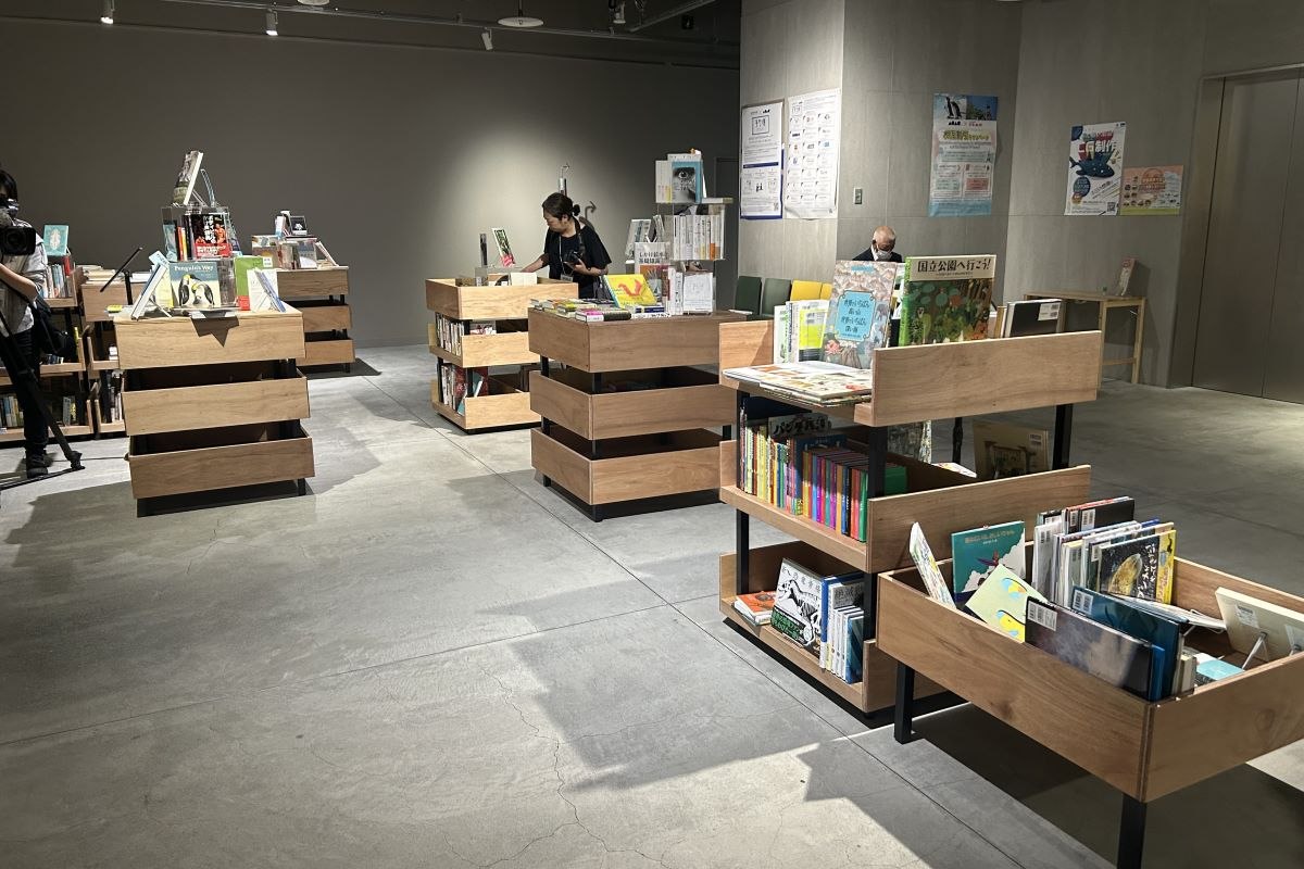 水族館｢AOAO SAPPORO｣1周年で新ショップオープン～知床グッズ、書籍、北海道産ワインを販売～年間パスポートも発売 - TripEat北海道