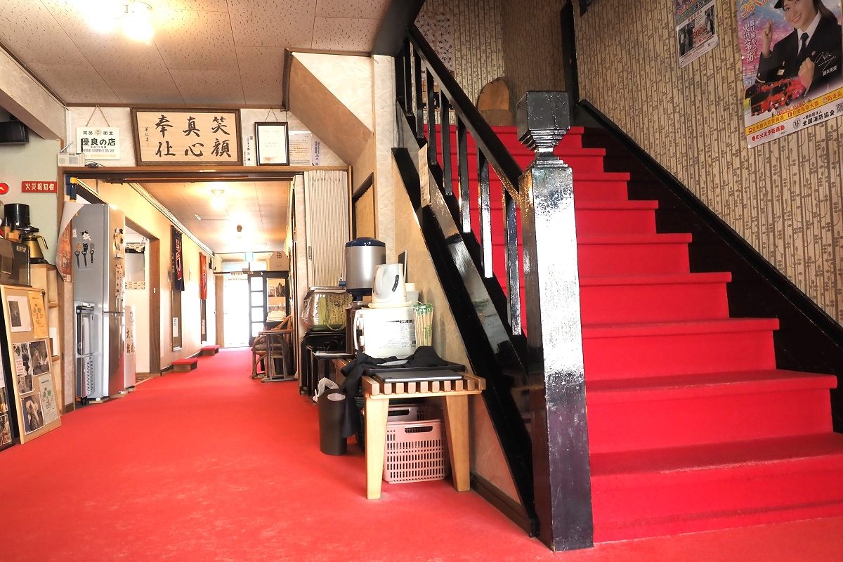 温泉を楽しみ、｢看板猫｣とも会えたらうれしい！ 北海道の〝癒される〟温泉宿5選 - TripEat北海道